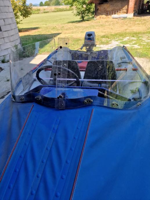 Gumenjak Wiking Komet GTS 350, red line, cena:500 EUR, tel: 070 222370