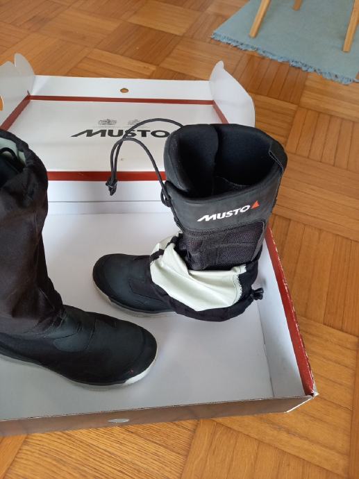 NOVI jadralni škornji Musto ocean racer gtx