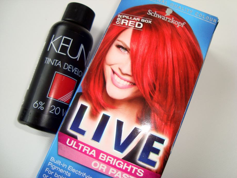 Barva za lase Schwarzkopf LIVE 092 PillarBoxRED + KEUNE hidrogen 6%