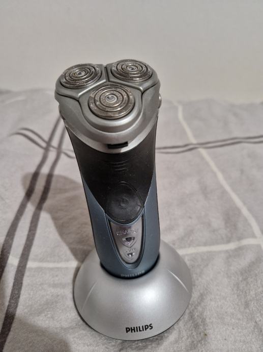 brivnik philips HQ8250