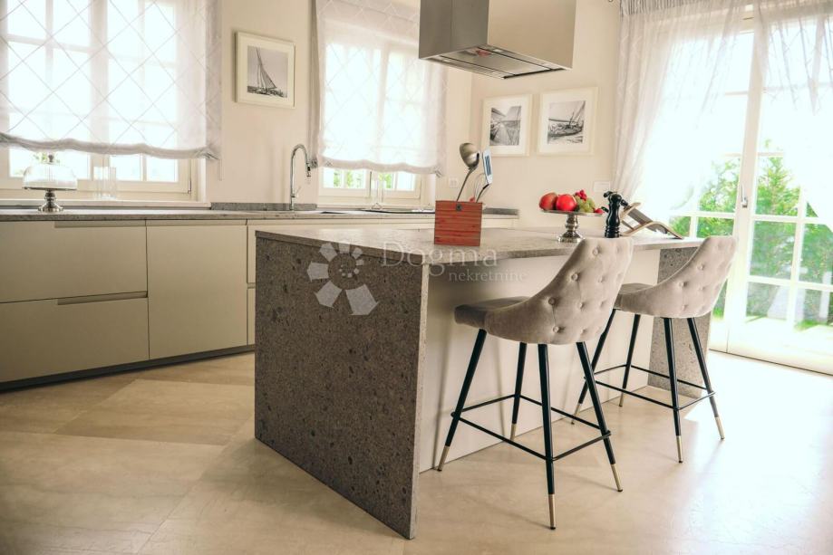 Hiša Poreč, 177m2 (prodaja)