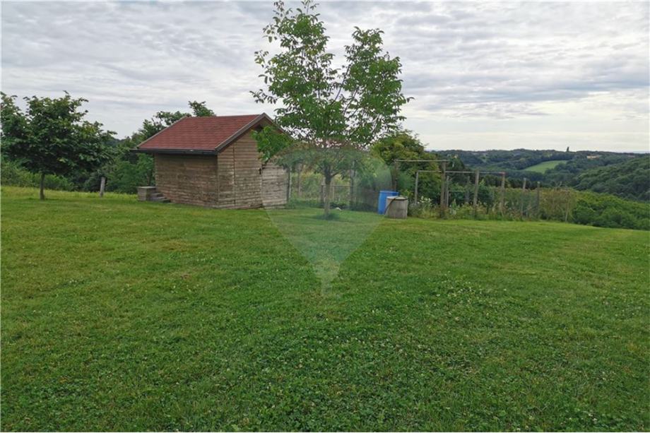 IDILIČNA HIŠA Z RAZGLEDOM SV.JURIJ/ŠČAVNICA (prodaja)