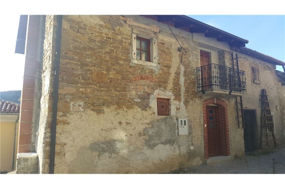 Istrska vrstna hiša v Ospu na Primorskem (prodaja)