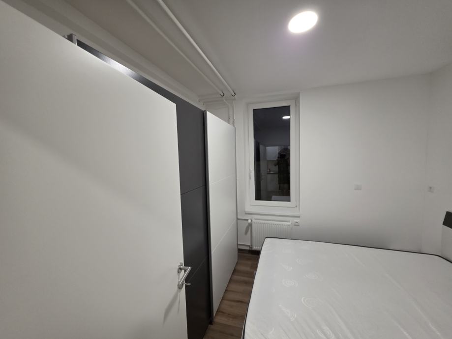 Kompletno renovirano in popolnoma opremljeno stanovanje v Zagorju (oddaja)
