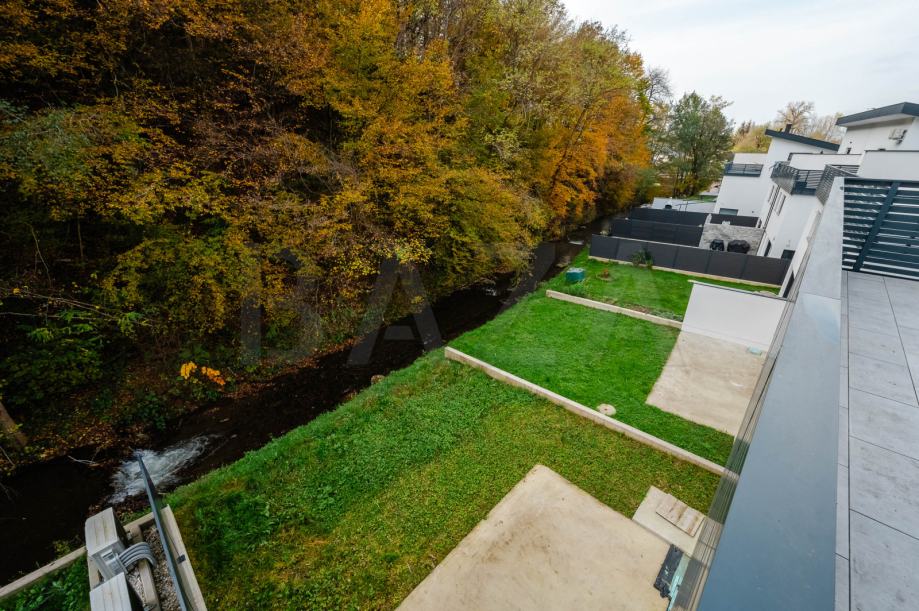 Lokacija hiše: Podgrad, 174.05 m2 (prodaja)