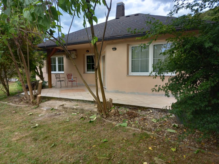 Lokacija hiše: RADOVCI 65 Grad, 100.00 m2 (prodaja)