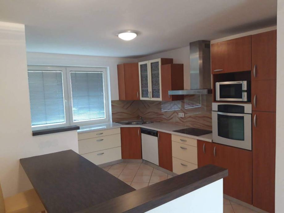 Lokacija hiše: RADOVCI 65 Grad, 100.00 m2 (prodaja)