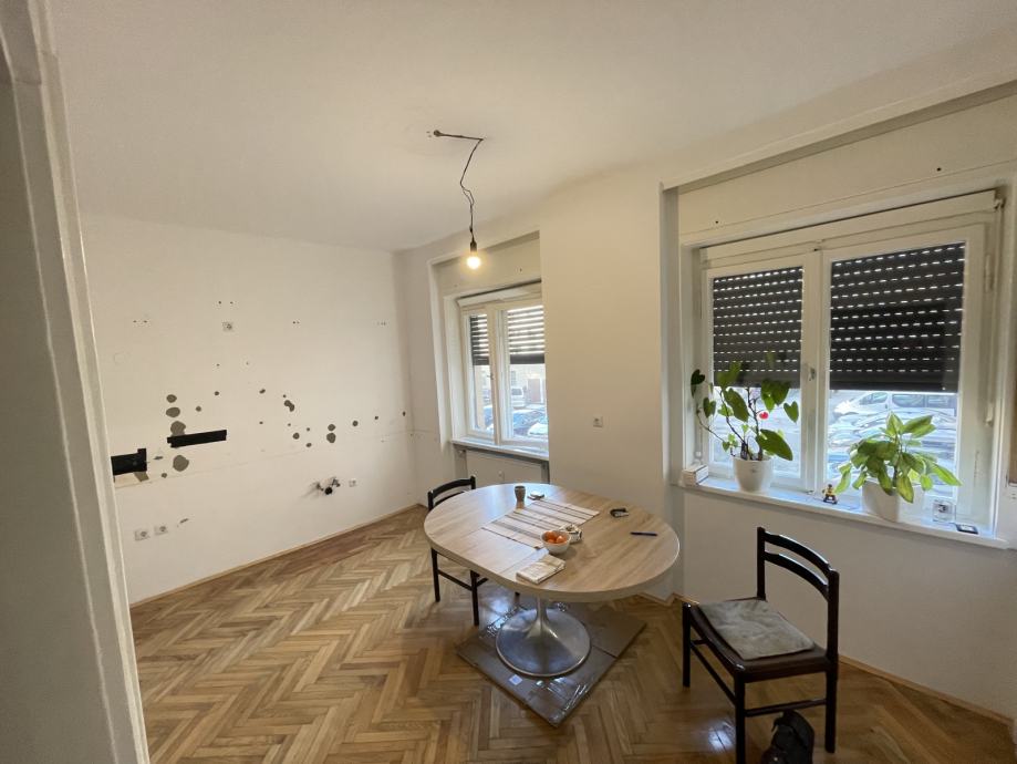 Petsobno stanovanje, Maribor, Center, Hutter blok, 147.00 m2 (prodaja)