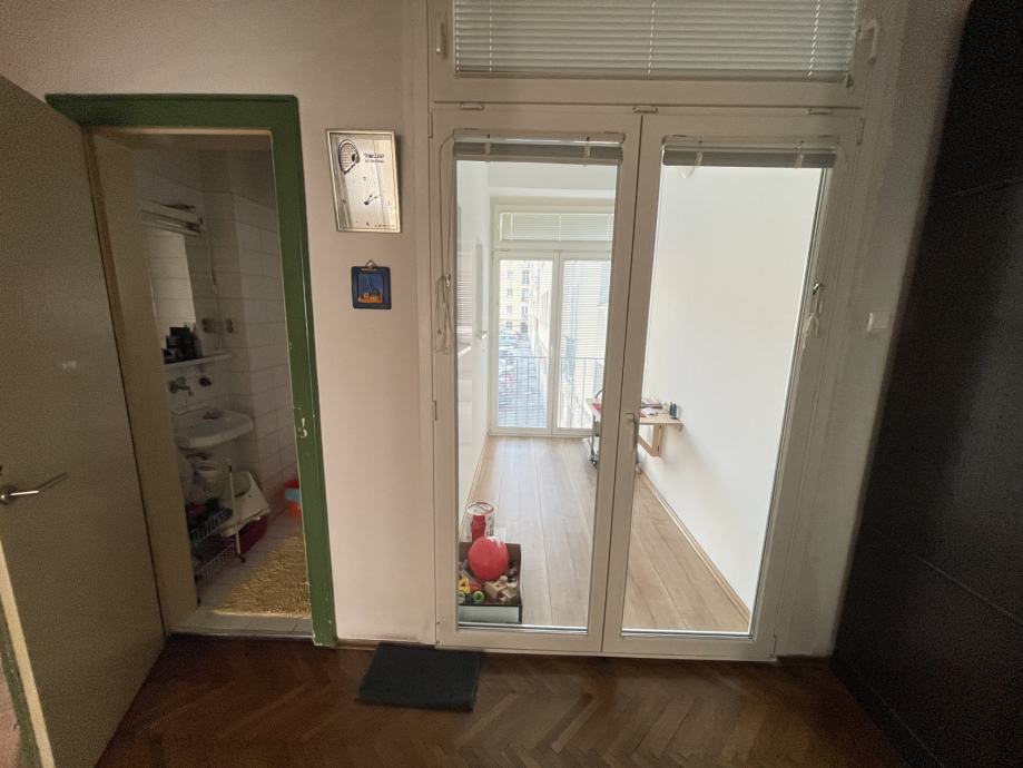 Petsobno stanovanje, Maribor, Center, Hutter blok, 147.00 m2 (prodaja)