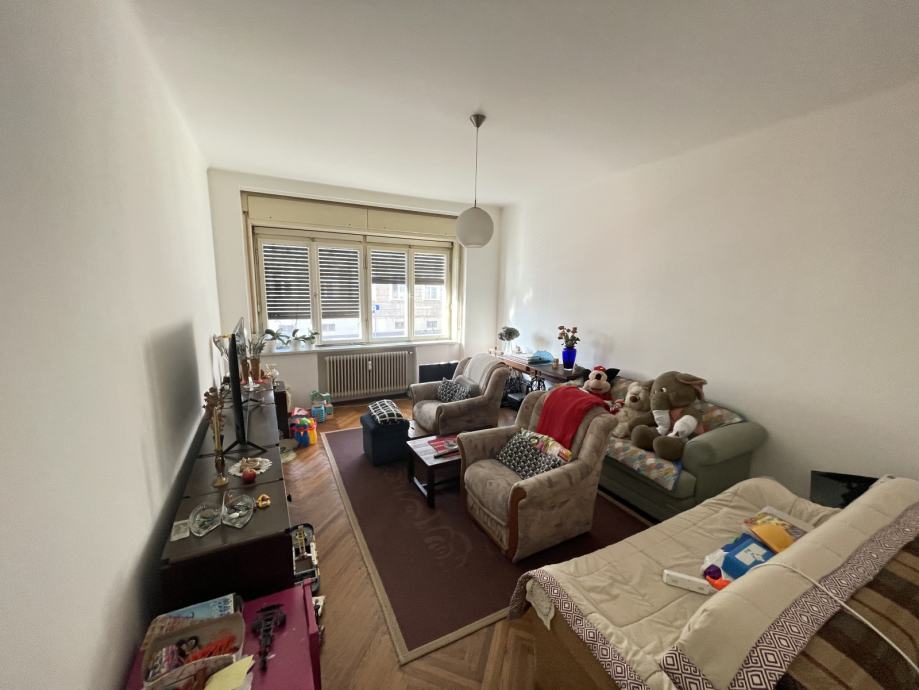 Petsobno stanovanje, Maribor, Center, Hutter blok, 147.00 m2 (prodaja)