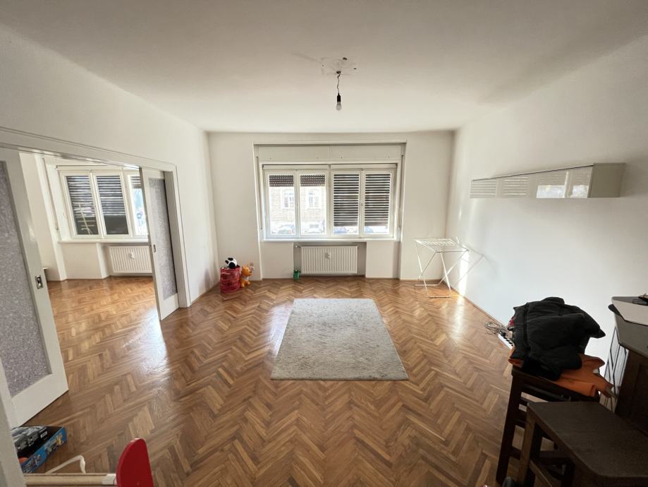 Petsobno stanovanje, Maribor, Center, Hutter blok, 147.00 m2 (prodaja)