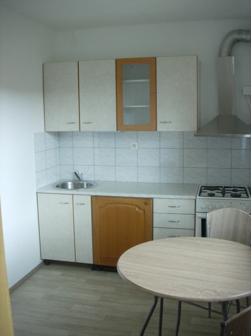 Lokacija stanovanja: Rakek, 29.10 m2 (oddaja)