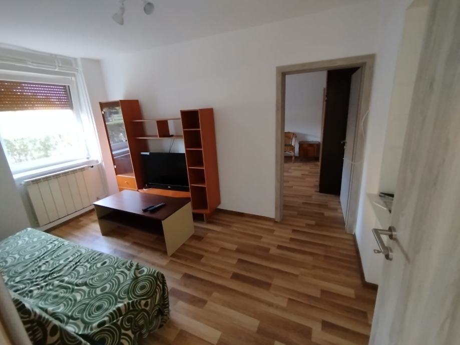 Lokacija stanovanja: Rogoza (oddaja)