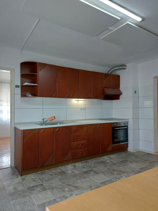 Lokacija stanovanja: Spodnja Zadobrova, 60.00 m2 (oddaja)