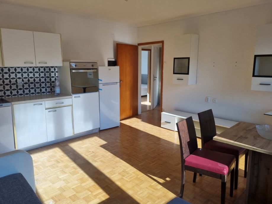 Lokacija stanovanja: Nova Vas, 40.00 m2 (oddaja)