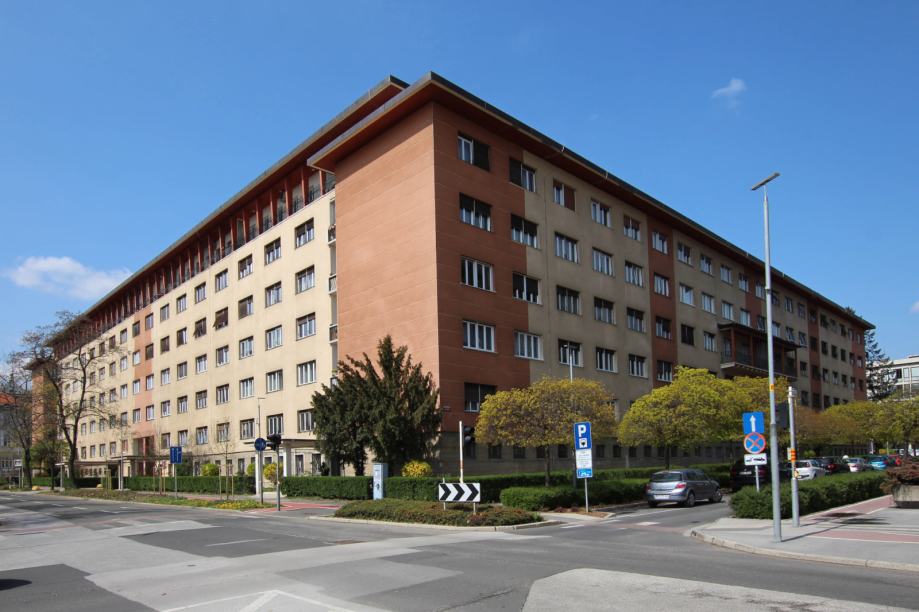 Maribor Center - 2,5 sobno ali 3 sobno HUTTER BLOK (prodaja)