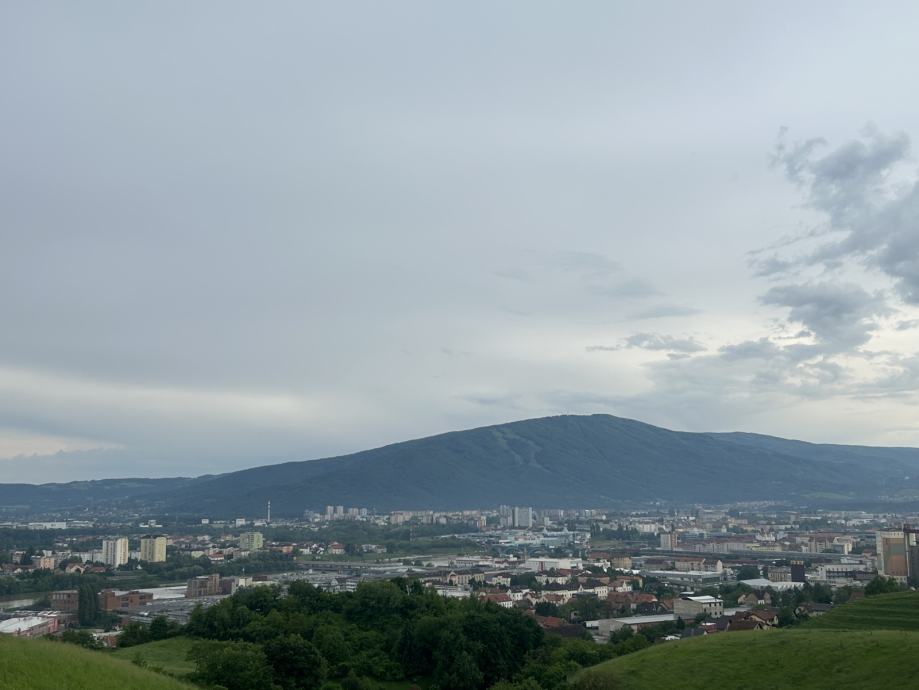 Meljski hrib, 2800 m2