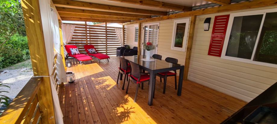 Mobilna Hisa V Biogradu u 4*Kampu (prodaja)