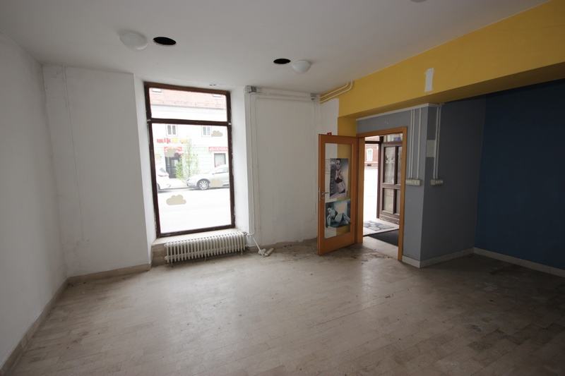 Poslovno stanovanjski objekt v centru Žalca (prodaja)