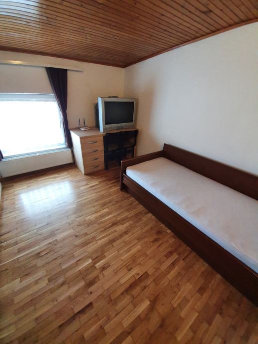 Soba v kraju Zgornja Zadobrova, 15 m2 (oddaja)