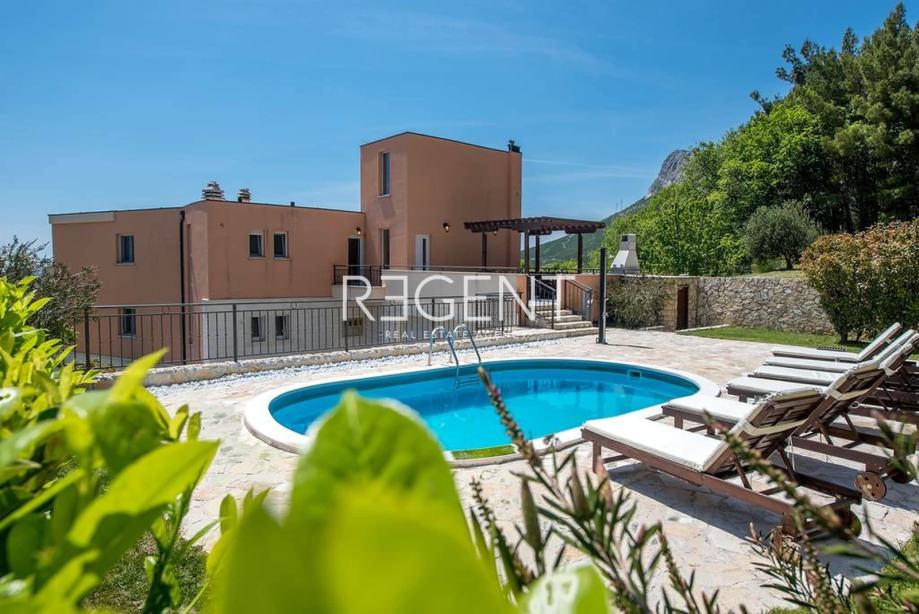 Split, Solin - Moderna hiša s panoramskim razgledom 585 m2 (prodaja)