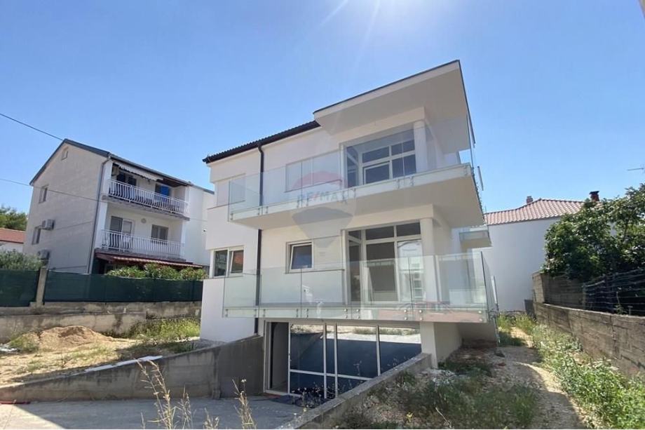 Stanovanje Biograd na Moru, 78,91m2 (prodaja)