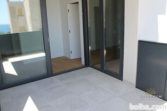 Stanovanje, Stanovanja Tujina, Hrvaška, 4-sobni, 150 m2 , prodam (prodaja)