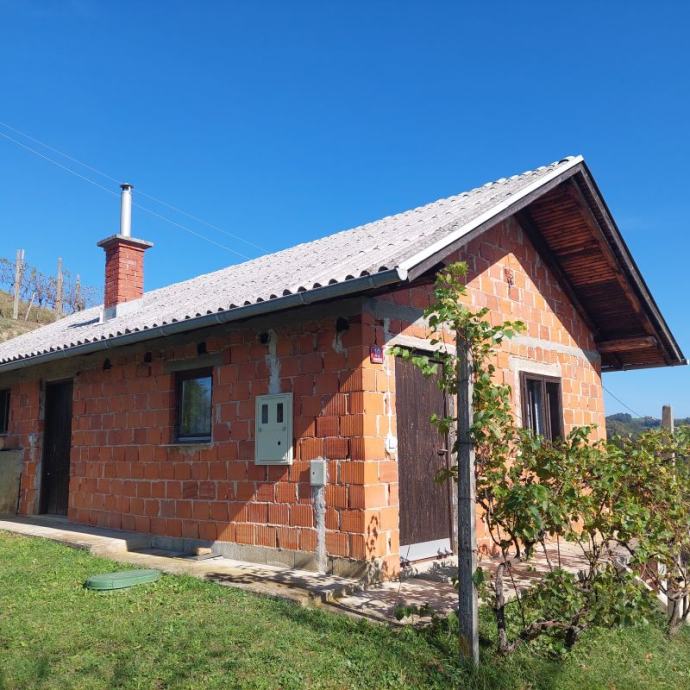 Vikend počitniški objekt, Zgornji Leskovec