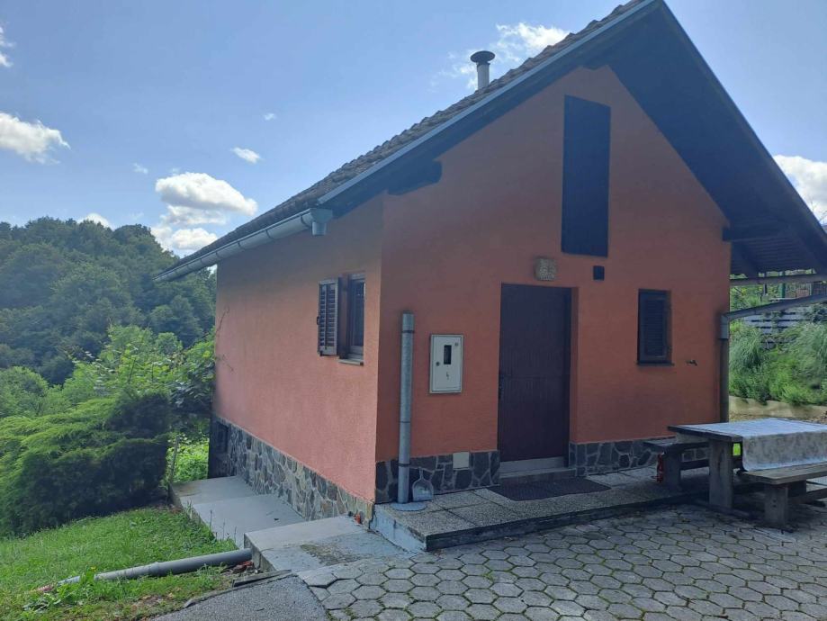 ZNIŽANO BIVALNA ZIDANICA Pristava 28/c 2282 Cirkulane , 70 m2 (prodaja)