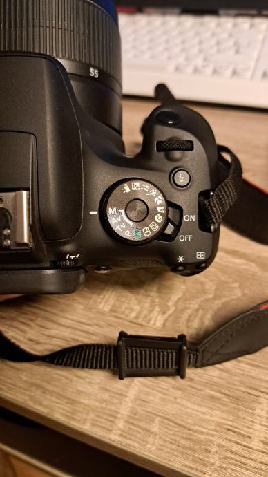 Canon eos 2000D