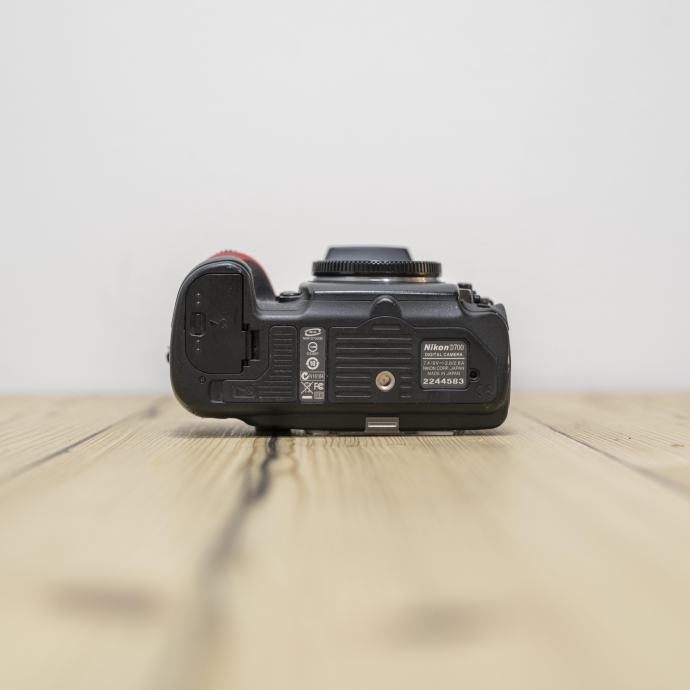 Nikon D700 FX