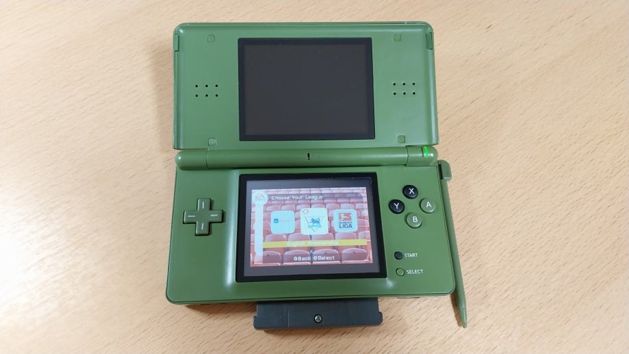 Nintendo DS Lite (Call of Duty ohišje)