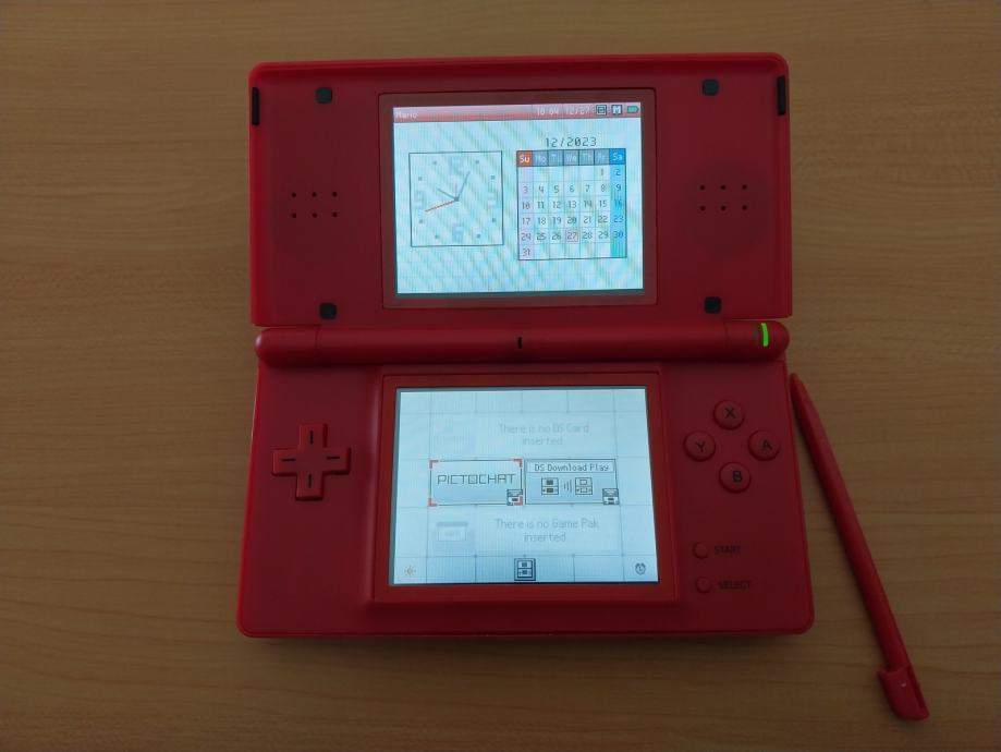 Nintendo DS Lite (Mario Red Edition)