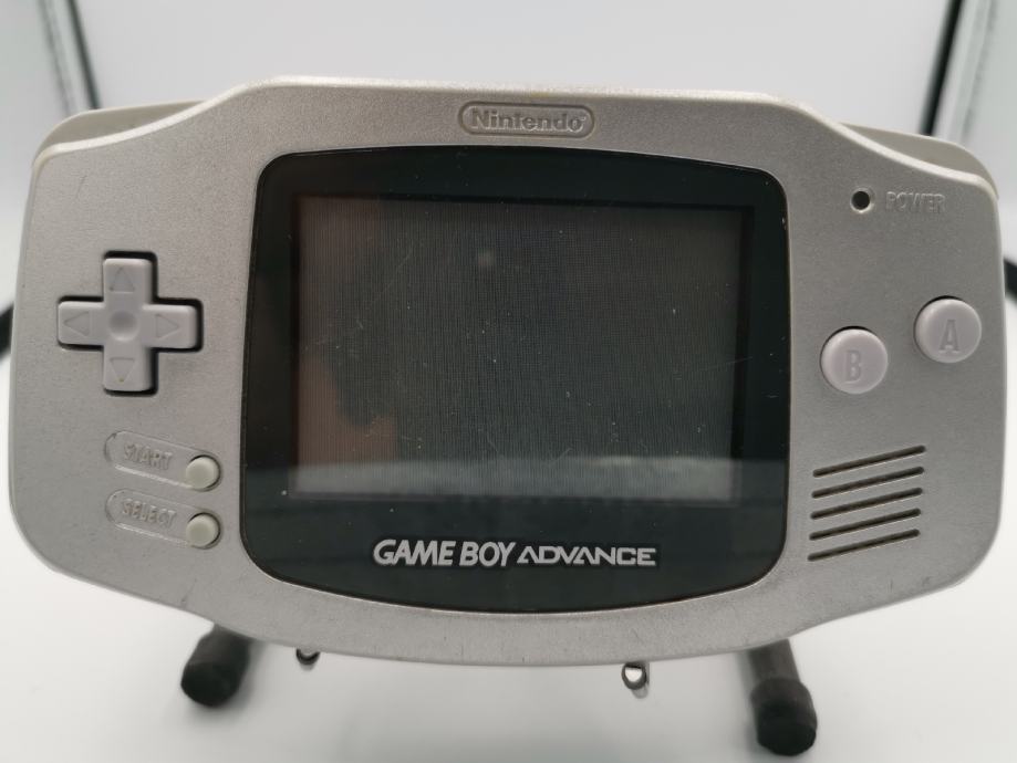 Gameboy Advance Silver
