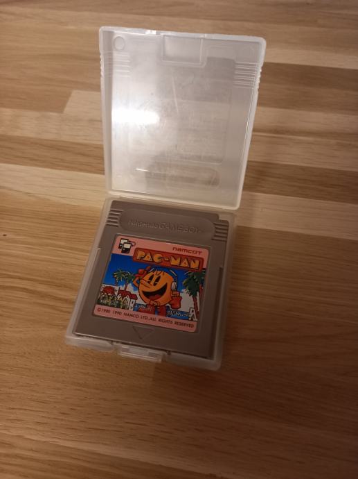 Nintendo Game Boy DMG-01