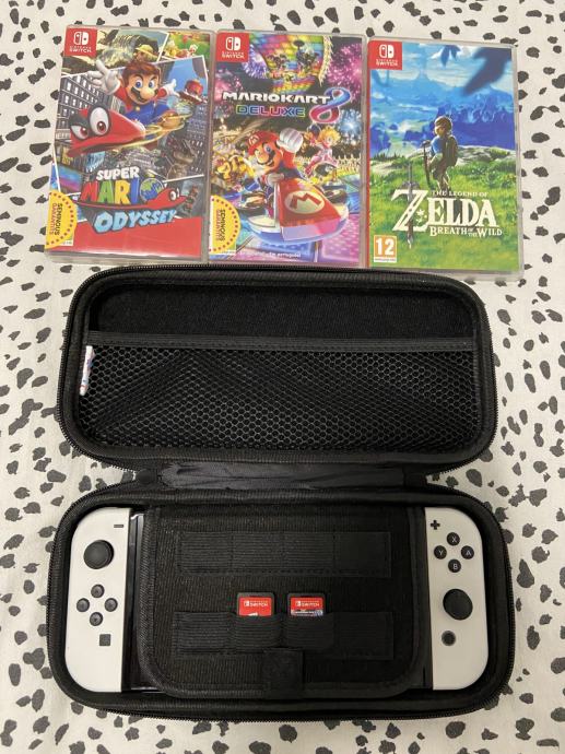 Nintendo Switch OLED + 3 Igrice