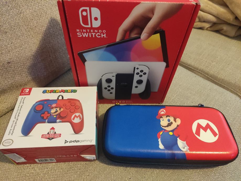 Nintendo switch OLED Super Mario pack