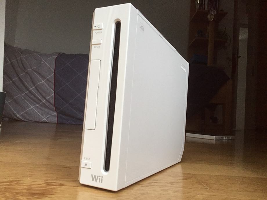 Nintendo Wii V1 Lepo Ohranjen