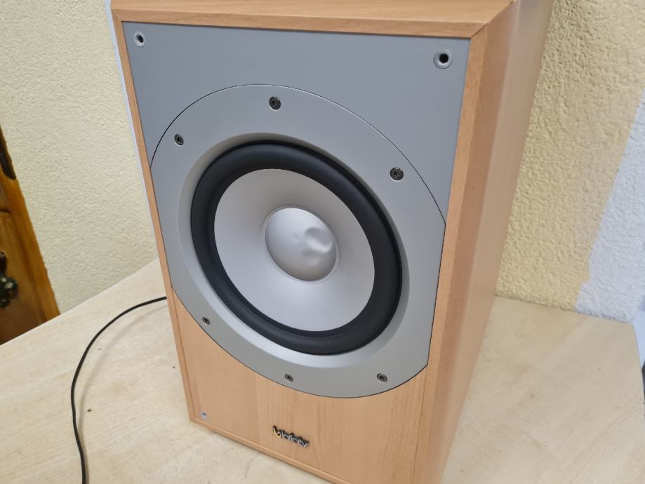 INFINITY PRIMUS PS-8, aktivni subwoofer, 100W