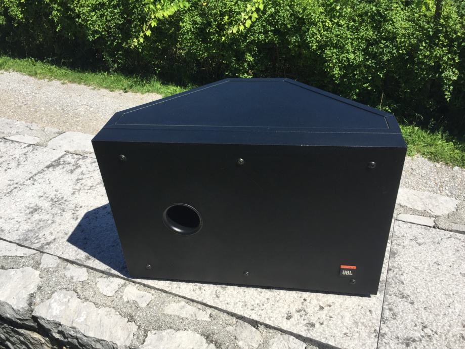 JBL subwoofer control SB2 -bas zvočnik