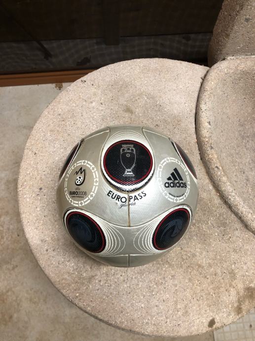 Adidas Euro Pass Official Match Ball of UEFA EURO 2008