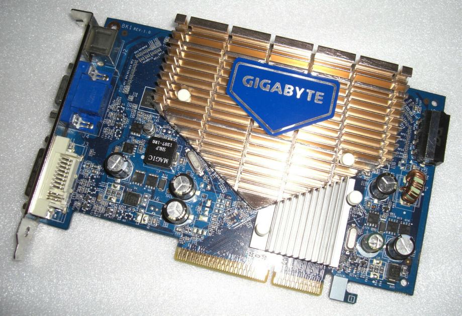Gigabyte GeForce 7600GS 256MB AGP