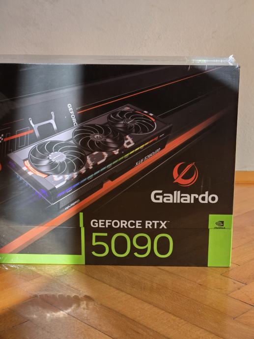 Manli (Racing Look) GeForce RTX 5090 32GB GDDR7 (OC by Gallardo)