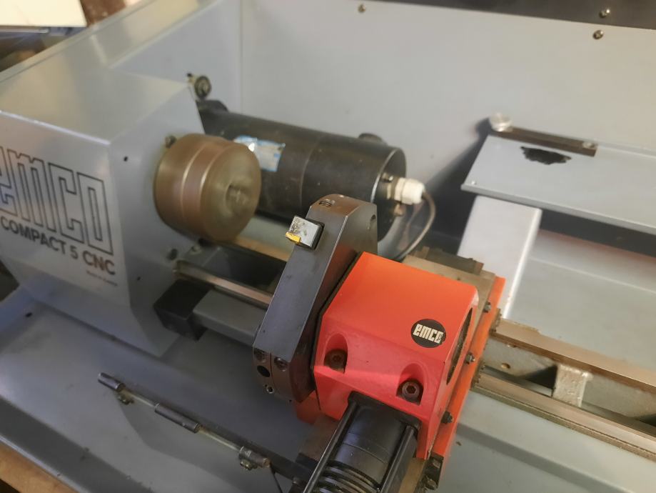 CNC stružnica EMCO Compact 5
