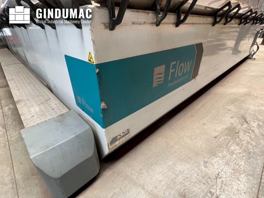 Flow MACH4 4060 XD Waterjet Cutting machine