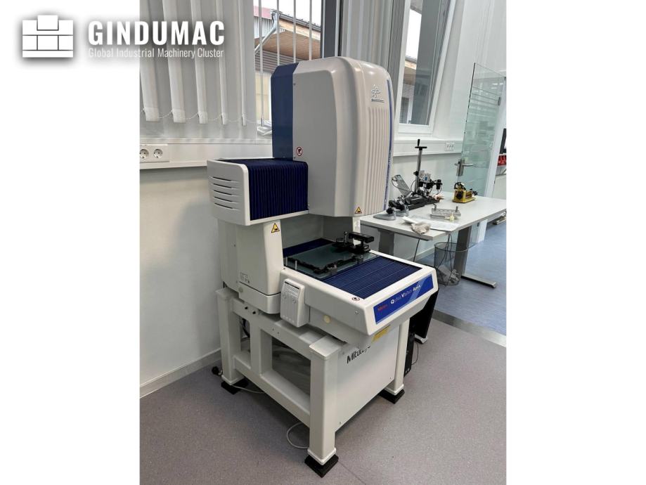 Mitutoyo Quick Vision Apex Measuring machine