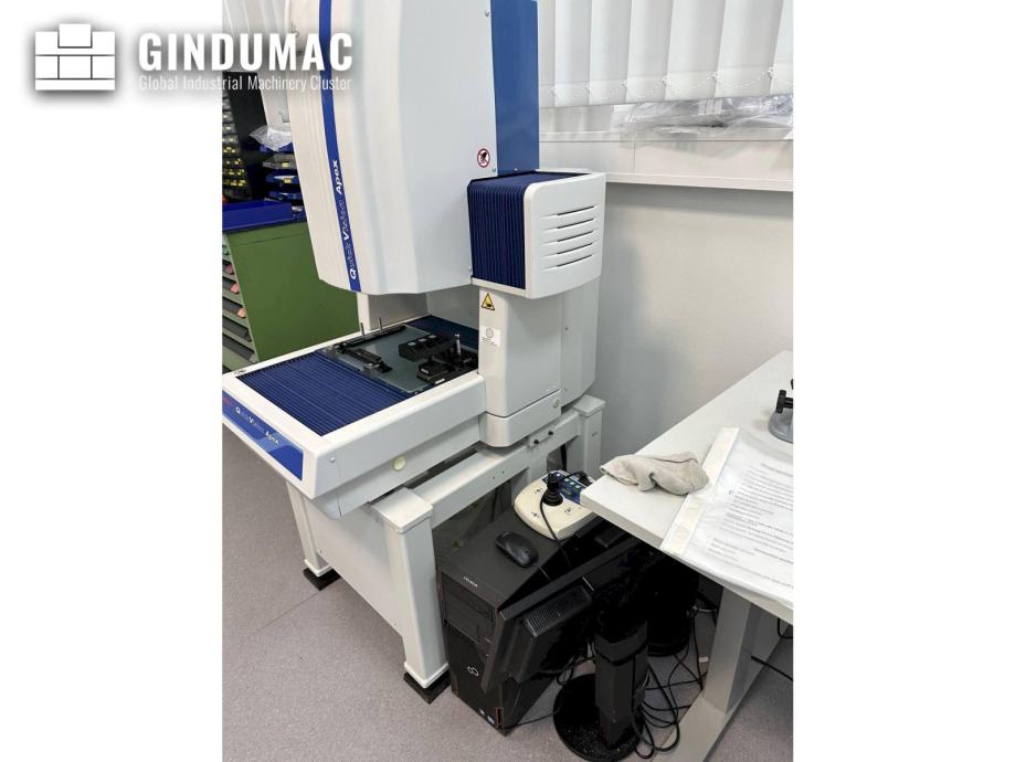 Mitutoyo Quick Vision Apex Measuring machine