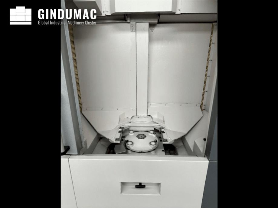 OKUMA MB 4000 H Horizontal Machining center