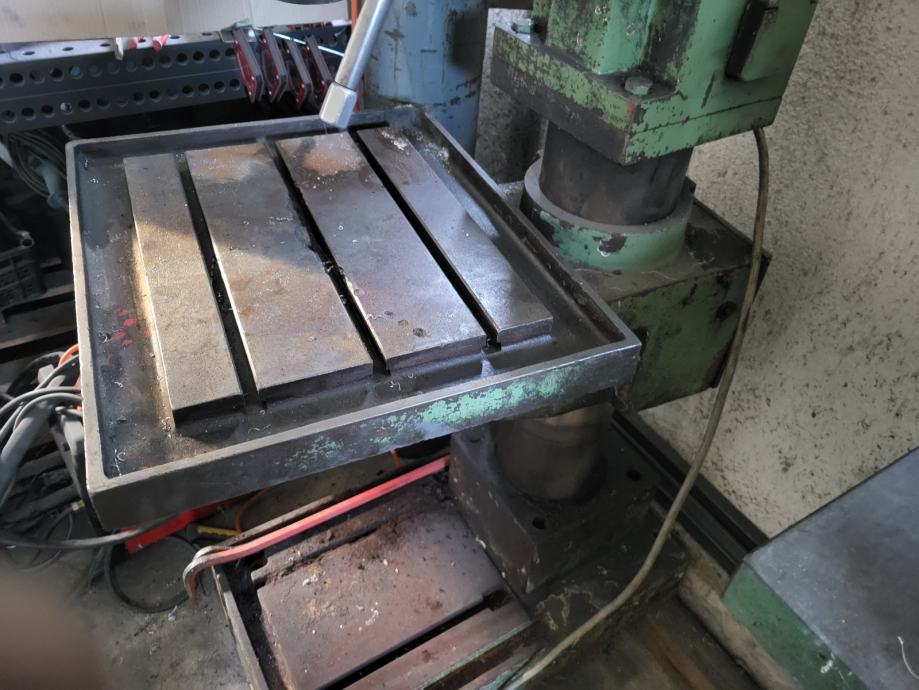 Prodam stebelni vrtalni stroj DALMASTROJ SB30