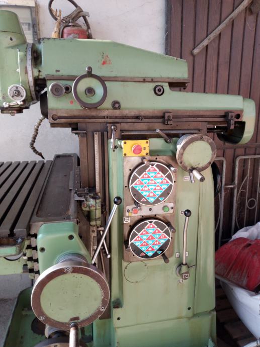 Rezkalni stroj PRVOMAJSKA ALG 200b